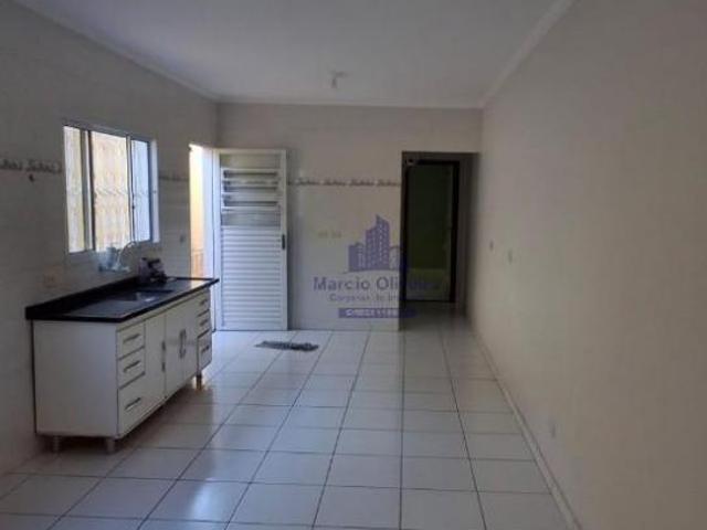 Imperdível casa à venda em Taubaté SP, bairro Piracangaguá: 3 quartos, 1 suíte, 2 salas, 2 banheiros