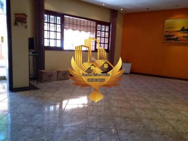 Imperdível: Casa à venda em Taubaté SP, Campos Elíseos, 6 quartos, 1 suíte, 2 salas, 3 banheiros, 4