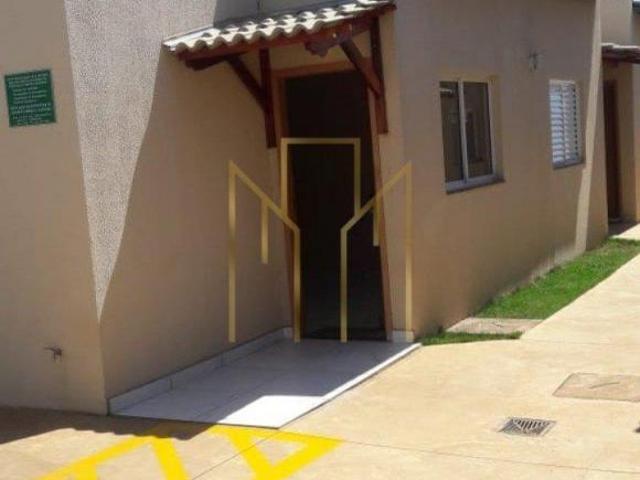 Imperdível! Casa à venda em Uberlândia MG, bairro Jardim Europa: 2 quartos, sala, banheiro, garagem
