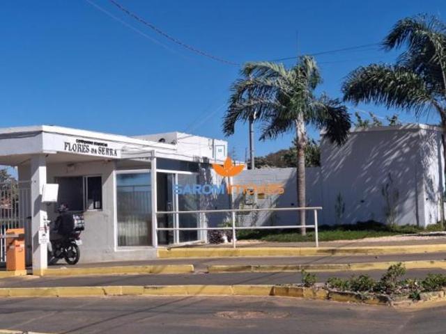 Imperdível! Casa à venda em Valparaíso GO com 2 quartos, 1 sala, 1 banheiro, 2 vagas de garagem e 80