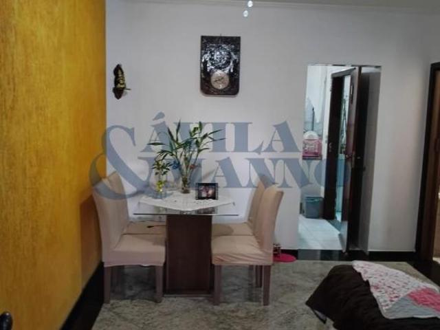 Imperdível! Casa à venda em Vila Santa Clara, São Paulo SP. 3 quartos, 1 suíte, 1 sala, 3 banheiros