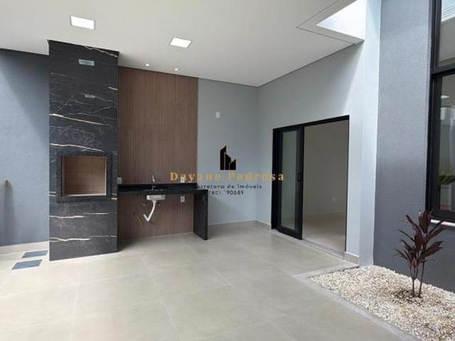 Imperdível casa à venda em Americana SP, no Jardim Terramérica II! 3 quartos, 1 suíte, 2 salas, 2 ba
