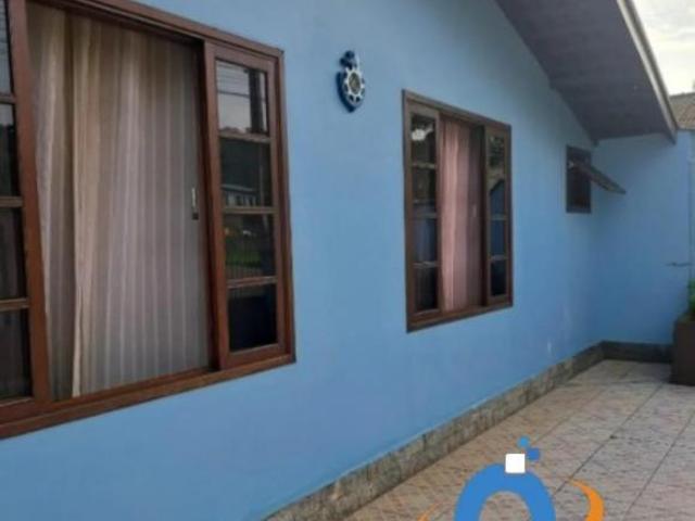 Imperdível: Casa à venda em Antonina PR, 4 quartos, 1 suíte, 3 banheiros, 4 vagas de garagem, 136m²