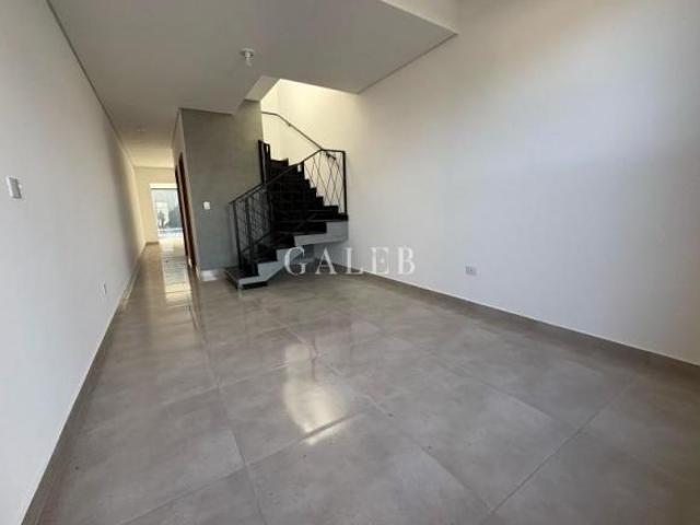 Imperdível Casa à Venda em Atibaia SP, Bairro Jardim do Lago! Piscina, 3 quartos, 1 suíte, 2 salas