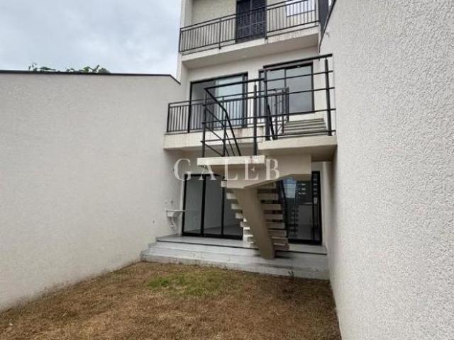 Imperdível Casa à Venda em Atibaia SP, Jardim Alvinópolis: 3 Quartos, 1 Suíte, 2 Salas, 3 Banheiros