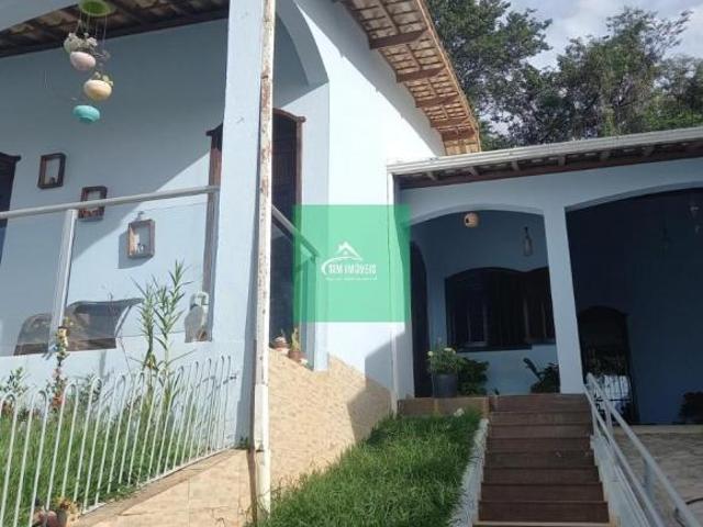 Imperdível: Casa à Venda em Betim MG, Ingá Alto, 3 Quartos, 2 Suítes, 2 Salas, 4 Vagas, 164m² de Áre