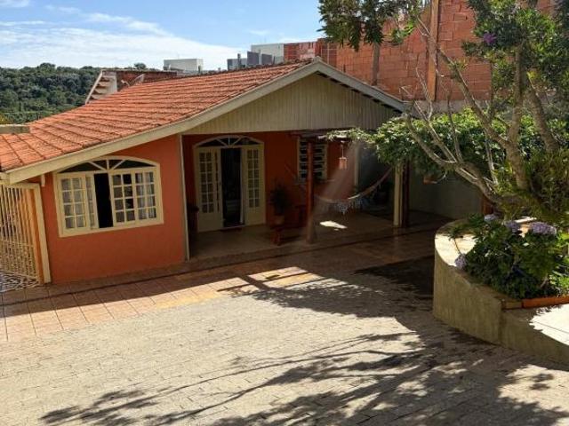 Imperdível Casa à Venda em Bragança Paulista SP, Jardim do Lago: 3 Quartos, 1 Suíte, 3 Salas, 2 Banh