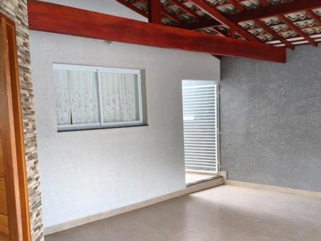 Imperdível casa à venda em Bragança Paulista SP, Jardim Vista Alegre! 3 quartos, 1 suíte, 1 sala, 15