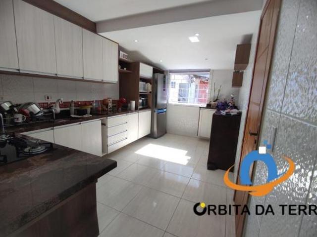 Imperdível: Casa à venda em Campina Grande do Sul PR, Jardim Paulista! 3 quartos, 2 salas, 1 banheir