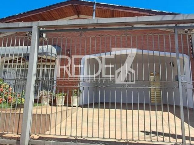 Imperdível: Casa à venda em Campinas SP, Jardim Aurélia! 4 quartos, 1 suíte, 3 banheiros, 2 vagas, 1
