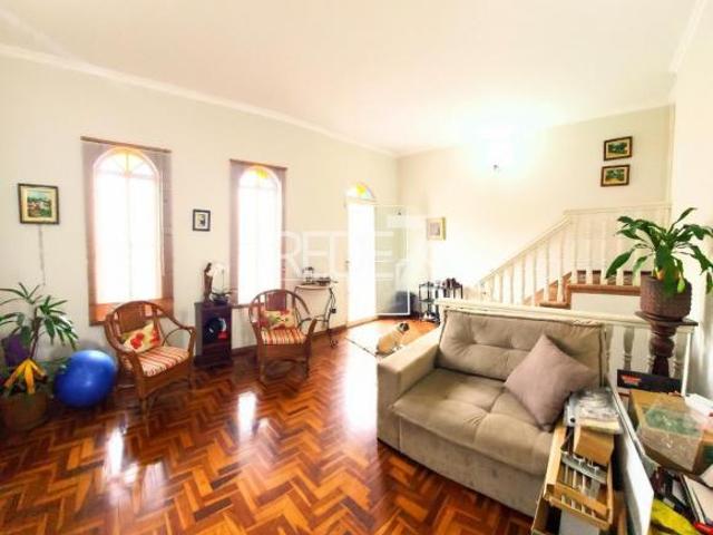 Imperdível: Casa à venda em Campinas SP no Jardim Proença com 3 quartos, 1 suíte, 2 salas, 4 banheir
