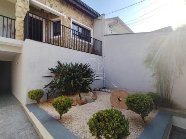 Imperdível: Casa à venda no Jardim Nova Europa, em Campinas/SP