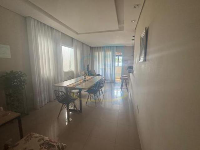 Imperdível! Casa à venda em Contagem MG, Parque Xangri lá: 3 quartos, 1 suíte, 1 sala, 2 banheiros