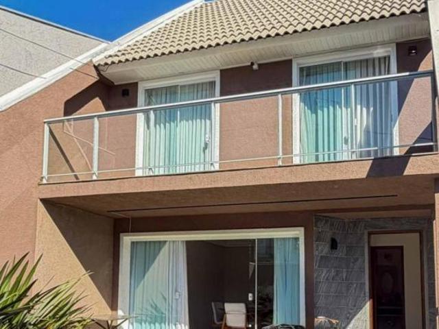Imperdível Casa à Venda em Curitiba PR, Bairro Capão Raso: 3 Quartos, 2 Suítes, 3 Banheiros, 5 Vagas