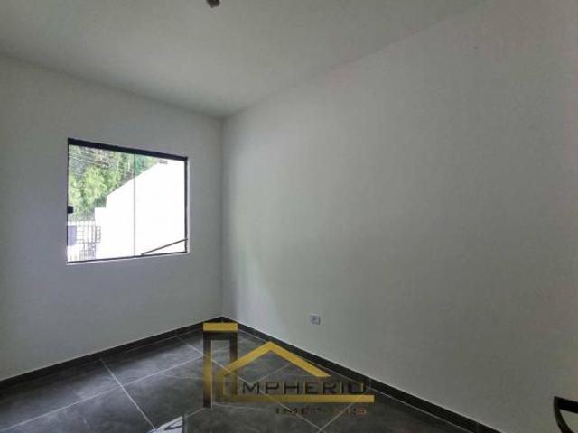 Imperdível Casa à Venda em Curitiba PR Bairro Tatuquara 2 Quartos 1 Sala 1 Banheiro 1 Vaga de G