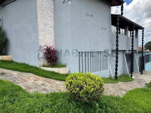 Imperdível Casa à Venda em Franca SP, Bairro Vila Scarabucci: 3 Quartos, Suíte, 2 Salas, 2 Vagas de