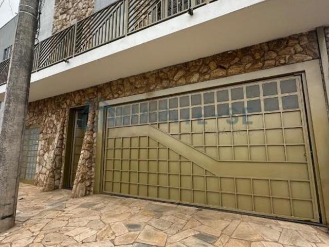 Imperdível Casa à Venda em Franca SP, Parque Residencial Nova Franca: 3 Quartos, 2 Suítes, 3 Salas