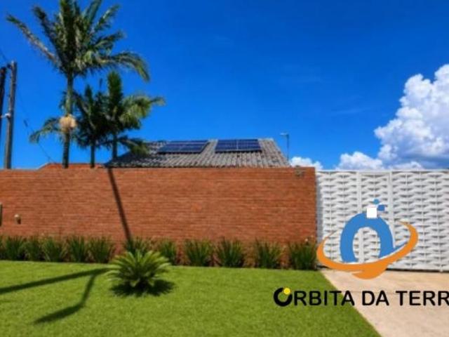 Imperdível! Casa à venda em Guaratuba PR, Balneário Coroados, 4 quartos, 2 suítes, 3 salas, 4 banhei