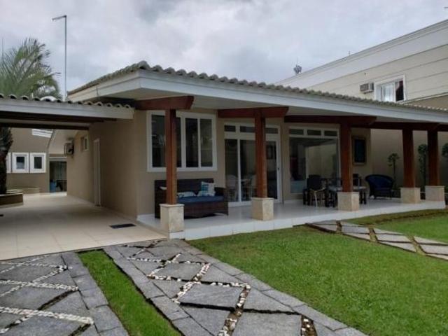 Imperdível: Casa à venda em Guarujá SP, Balneário Praia do Pernambuco, 3 quartos, 1 suíte, 4 banheir
