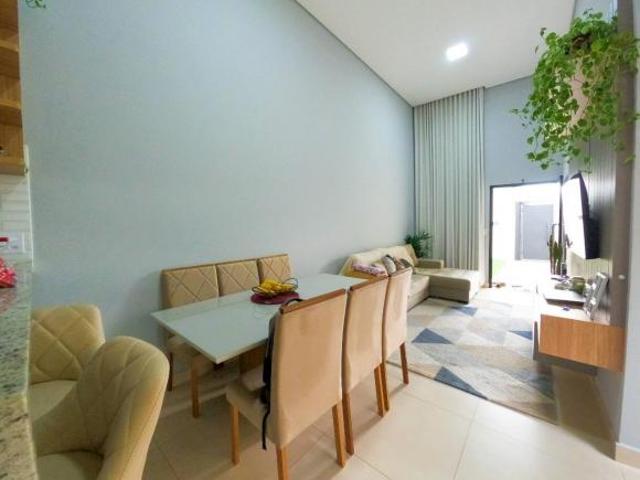 Imperdível Casa à Venda em Hortolândia SP, Jardim São Sebastião: 3 Quartos, 1 Suíte, 2 Salas, 2 Banh