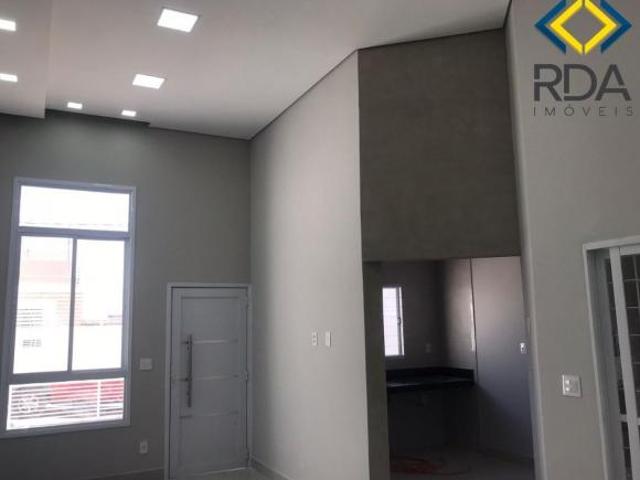Imperdível! Casa à venda em Indaiatuba SP, Jardim Moriyama 3 quartos, 1 suíte com closet com pé dir