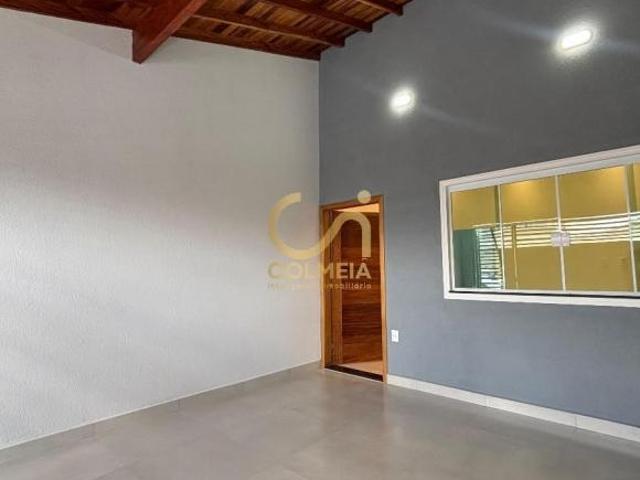Imperdível Casa à Venda em Indaiatuba SP, Jardim Pau Preto! 3 Quartos, 1 Suíte, 2 Salas, 2 Banheiros