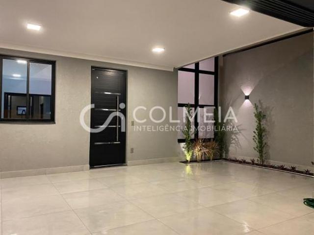 Imperdível: Casa à venda em Indaiatuba SP, Jd. Monte Carlo, 2 quartos, 1 suíte, 2 salas, 2 banheiros
