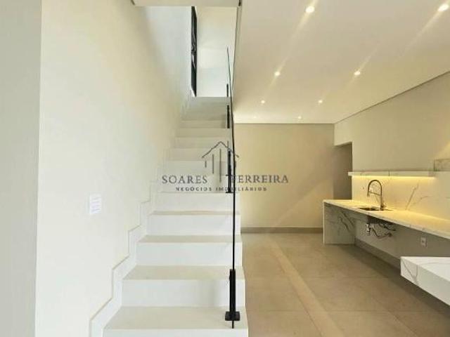 Imperdível: Casa à venda em Indaiatuba SP, Residencial Evidências, 4 quartos, 4 suítes, 2 salas, 6 b