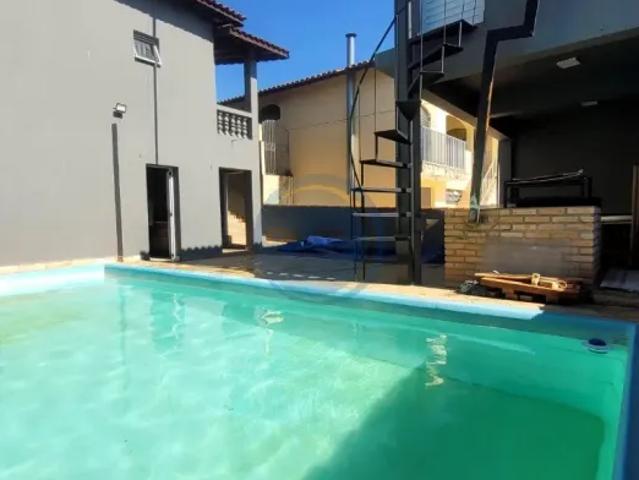 Imperdível! Casa à venda em Indaiatuba SP, Vila Rubens. 3 dorms, 1 suíte, 4 banheiros, 2 vagas, 245m