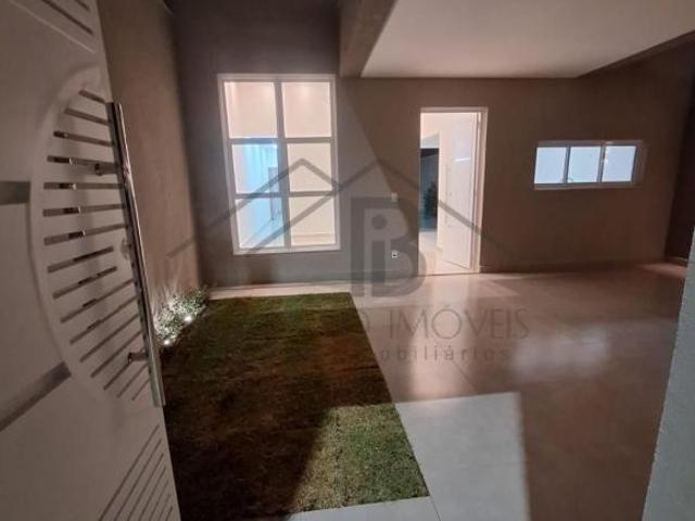 Imperdível! Casa à venda em Indaiatuba SP, 3 quartos, 2 salas, 2 banheiros, 105m², no Jardim Bom Suc