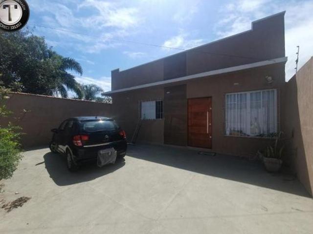 Imperdível! Casa à venda em Itanhaém SP, bairro Gaivota: 4 quartos, 1 suíte, sala, banheiro, 3 vagas