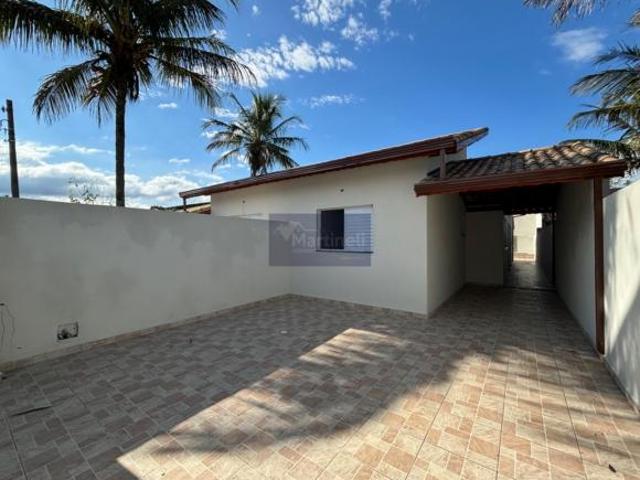 Imperdível: Casa à venda em Itanhaém SP, bairro Grandesp, 2 quartos, 1 suíte, 1 sala, 3 banheiros, 2