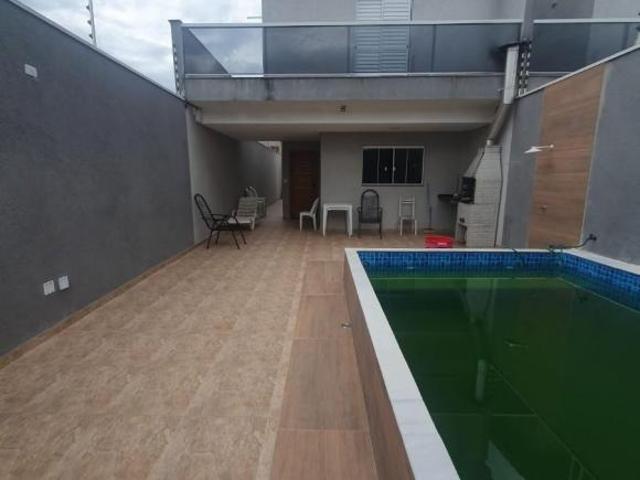 Imperdível Casa à Venda em Itanhaém SP, bairro Suarão, 4 quartos, 2 suítes, 1 sala, 4 banheiros, 3 v