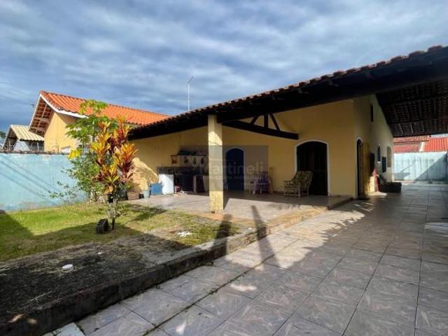 Imperdível: Casa à venda em Itanhaém SP, bairro Tupy, 2 quartos, 1 suíte, 1 sala, 154m² de área!