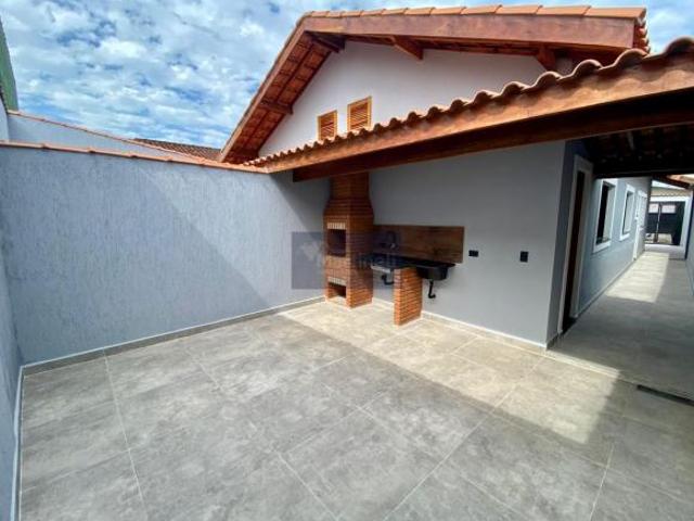Imperdível: Casa à venda em Itanhaém SP, Nossa Sra. do Sion! 2 quartos, 1 suíte, 3 banheiros, 2 vaga