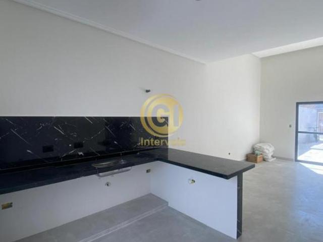 Imperdível: Casa à venda em Jacareí SP, Residencial Parque dos Sinos! 3 quartos, 1 suíte e 3 vagas d