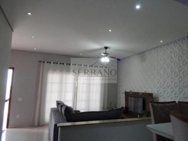 Imperdível Casa à Venda em Jundiaí SP, Jardim do Lago 3 Quartos, 1 Suíte, 2 Salas, 3 Banheiros, 8