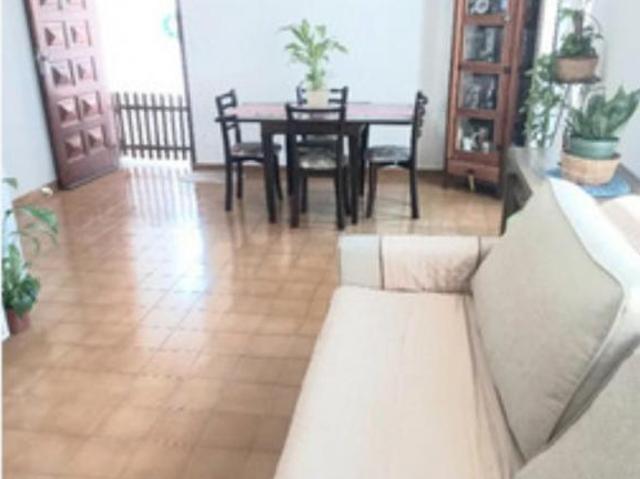 Imperdível casa à venda em Jundiaí SP, Jardim Pacaembu: 3 quartos, 1 suíte, 1 sala, 1 banheiro, 6 va