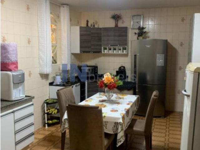 Imperdível: Casa à venda em Jundiaí SP, Vila Esperança, 4 quartos, 2 salas, 3 banheiros, 2 vagas, 27