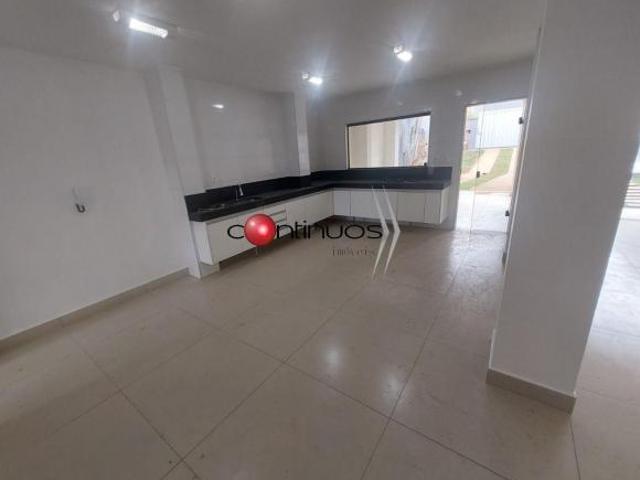 Imperdível casa à venda em Lagoa Santa MG, bairro Jardim Ipê II: 4 quartos, 1 suíte, 3 salas, 3 banh