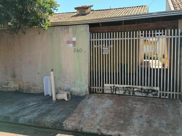 Imperdível: Casa à venda em Londrina PR, Jardim Maria Celina, 3 quartos, 1 suíte, 1 sala, 2 vagas, 7