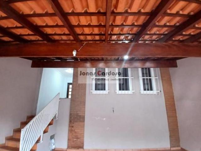 Imperdível! Casa à venda em Mogi das Cruzes SP, 3 quartos, 1 suíte, 2 vagas, 130m² no Conjunto Resid