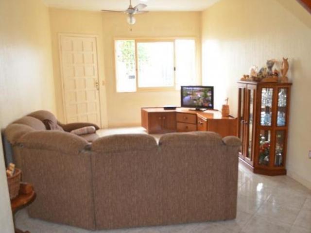 Imperdível Casa à Venda em Porto Alegre RS, Bairro Parque Santa Fé: 3 quartos, 1 suíte, 1 sala, 3 ba