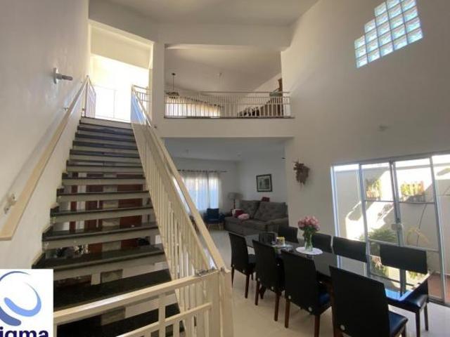 Imperdível Casa à Venda em São Carlos SP, Jardim Alvorada: 3 quartos, 3 suítes, 3 salas, 5 banheiros