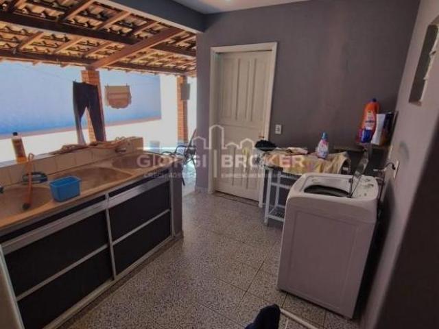 Imperdível casa à venda em São José do Rio Preto SP, Jardim Paulista: 4 quartos, 1 suíte, 2 salas, 4