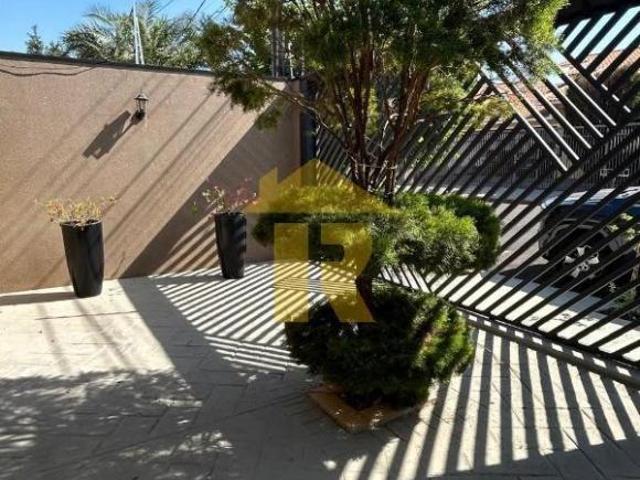 Imperdível: Casa à venda em São José do Rio Preto SP, no bairro Jardim Municipal, com 3 quartos, 1 s