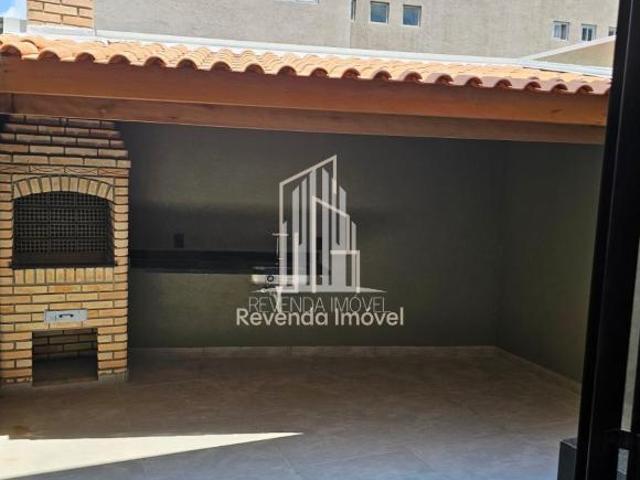 Imperdível Casa à Venda em São Paulo na Vila Romano: 3 Quartos, 3 Suítes, 2 Sala