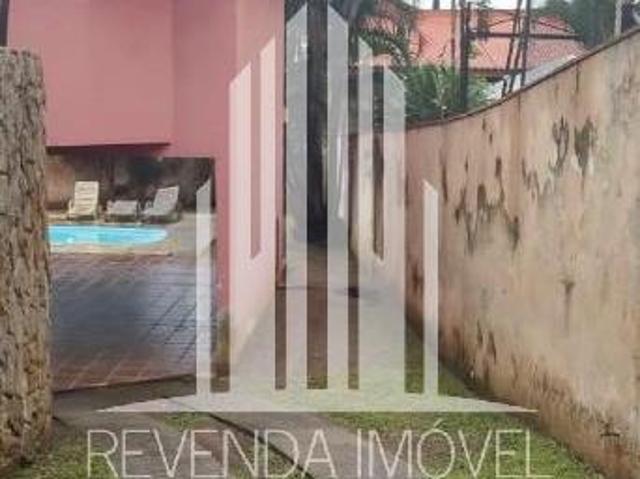 Imperdível: Casa à venda em São Paulo SP, bairro Interlagos! 4 quartos, 4 suítes, 2 salas, 5 banheir