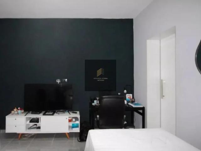 Imperdível: Casa à Venda em São Paulo SP, Bela Vista! 2 Quartos, 2 Suítes, 4 Banheiros, 1 Vaga de Ga