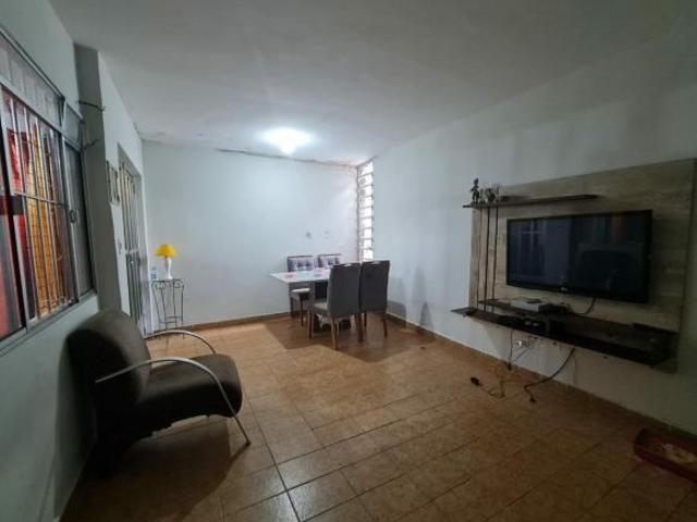 Imperdível! Casa à venda em São Paulo SP, Vila Formosa 4 quartos, 1 suíte, 2 banheiros, 1 vaga e 7